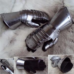 Medieval Re-Enactment Gauntlets