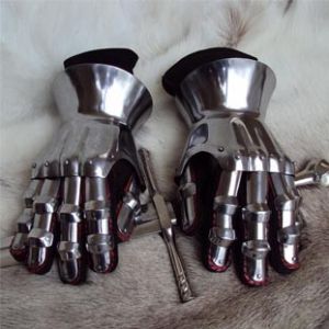 Medieval Re-Enactment Gauntlets